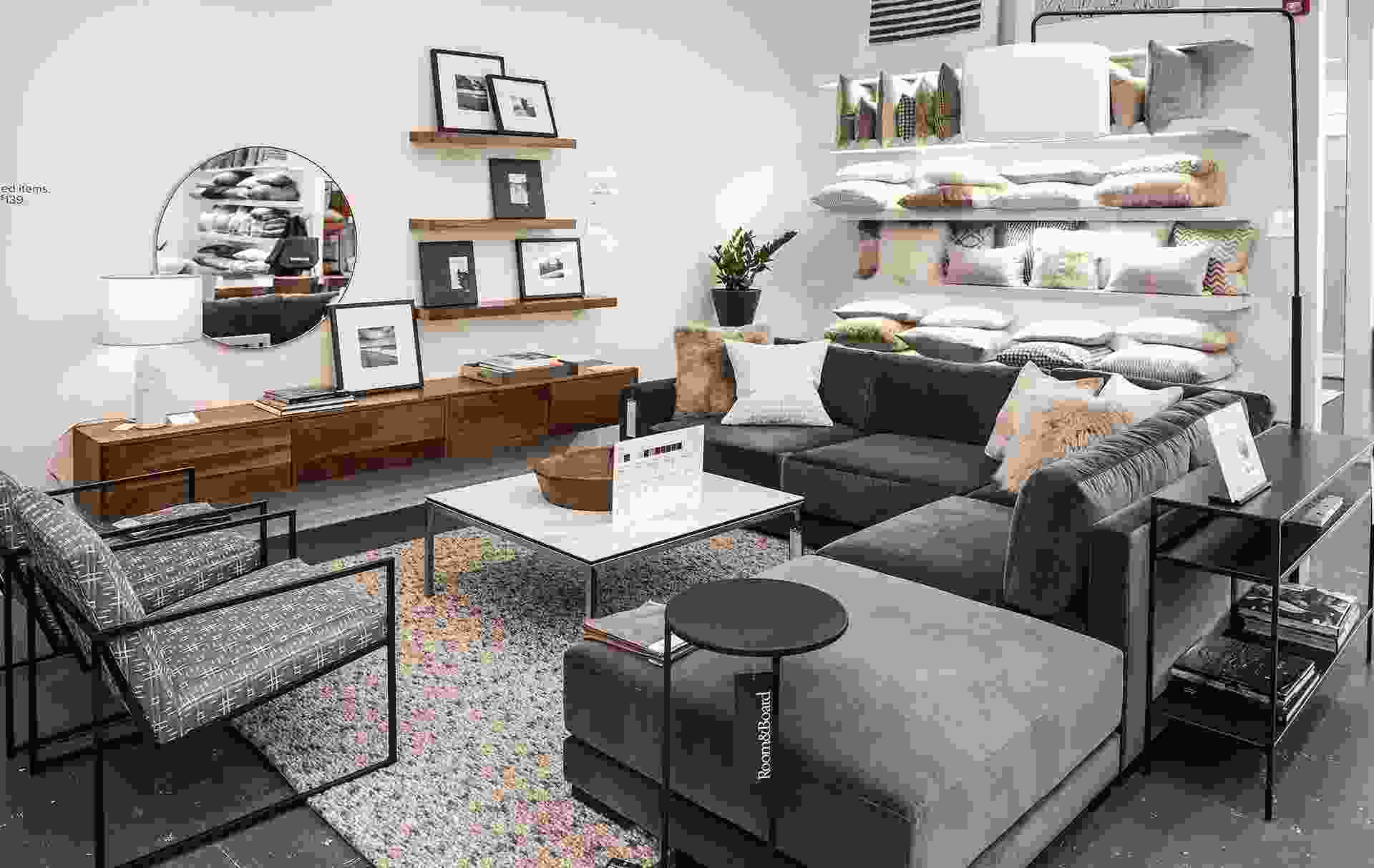 Hampton furniture near me store